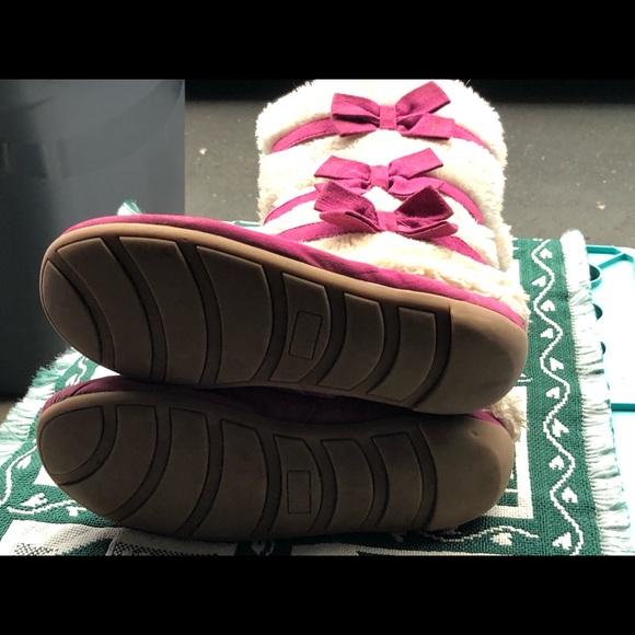 Karina Grimaldi | Shoes | Karina Girls Pink Faux Fur Bows Boots Size 4y ...